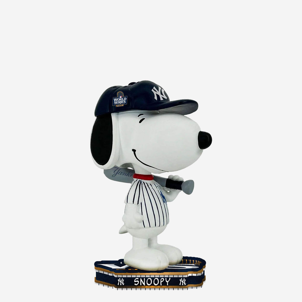 New York Yankees Snoopy Peanuts 2024 World Series Mini Bighead Bobbleh FOCO