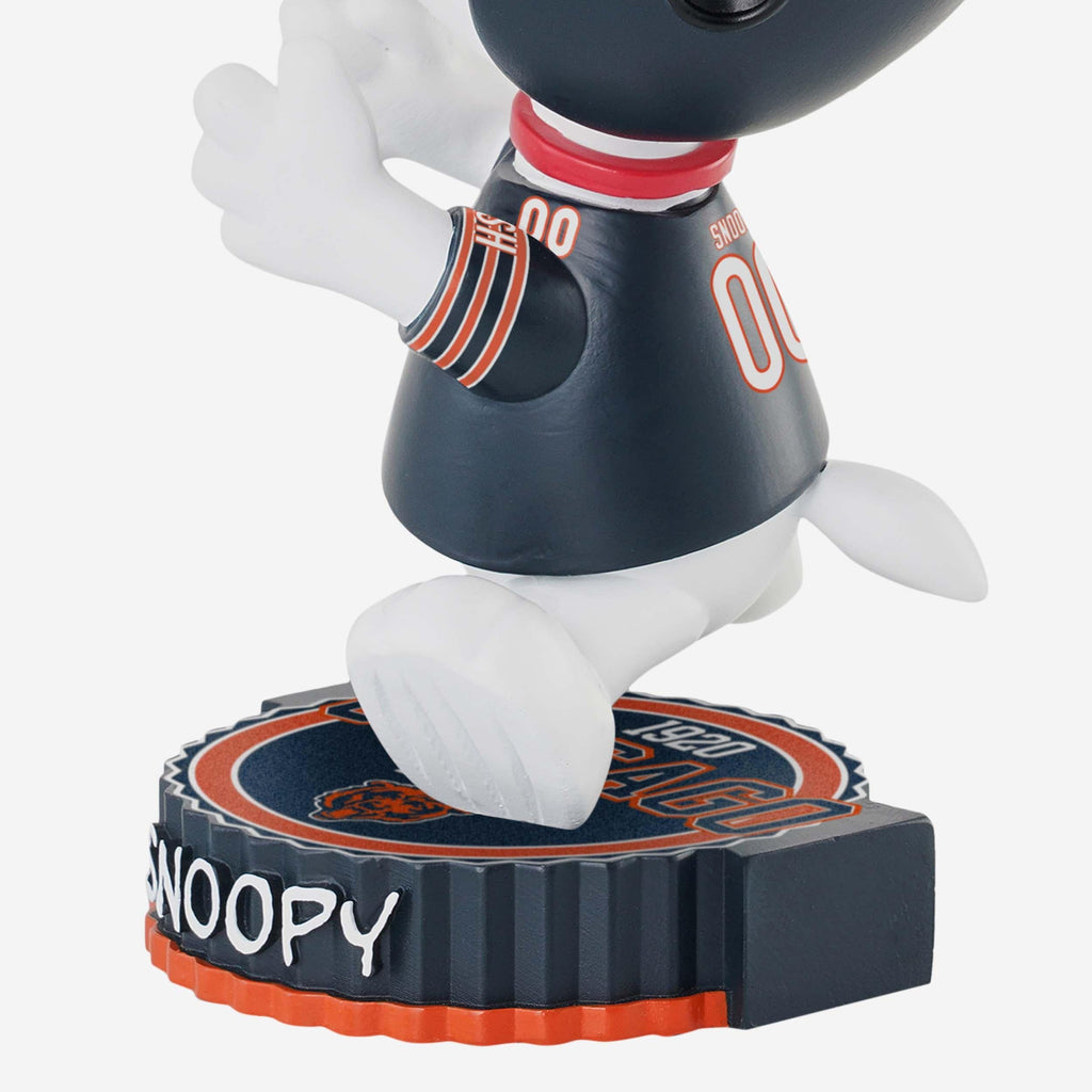 Chicago Bears Snoopy Peanuts Bighead Bobblehead FOCO