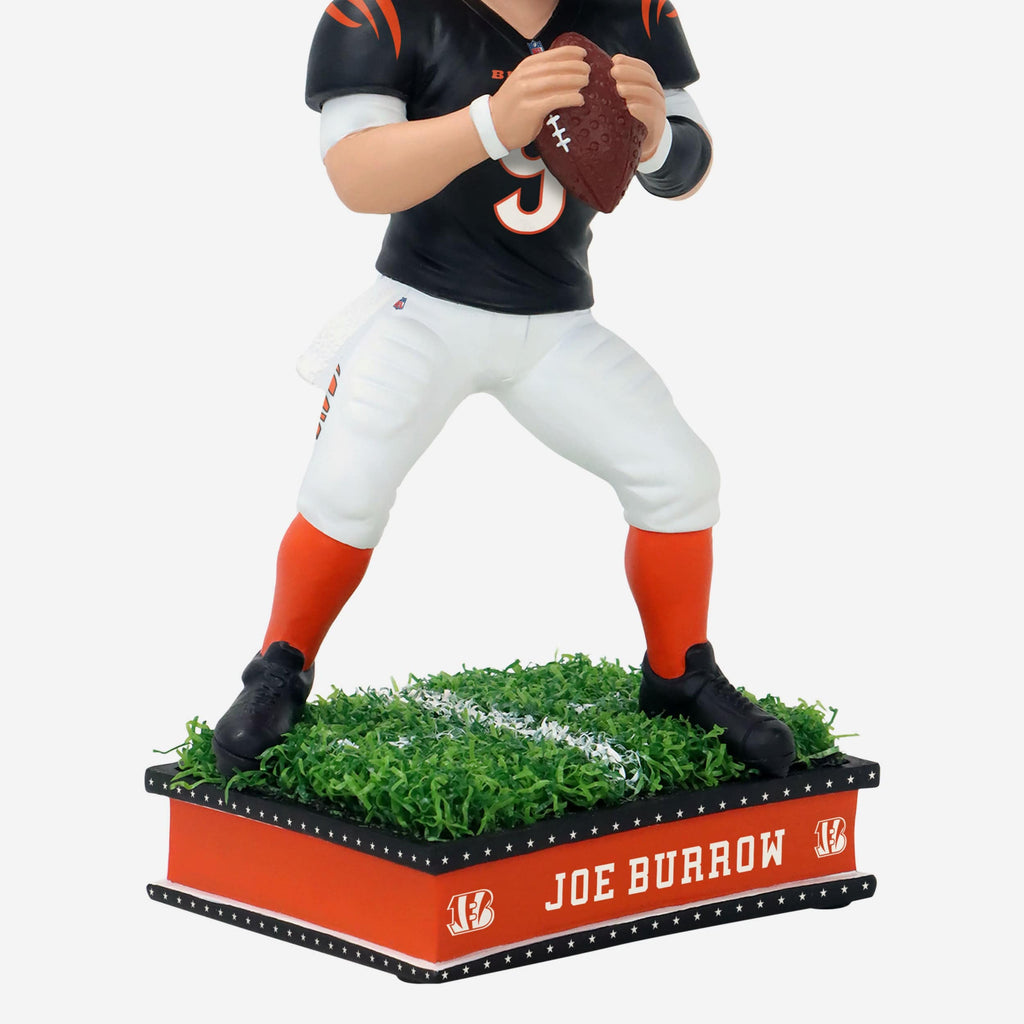 Joe Burrow Cincinnati Bengals Field Star Bobblehead FOCO